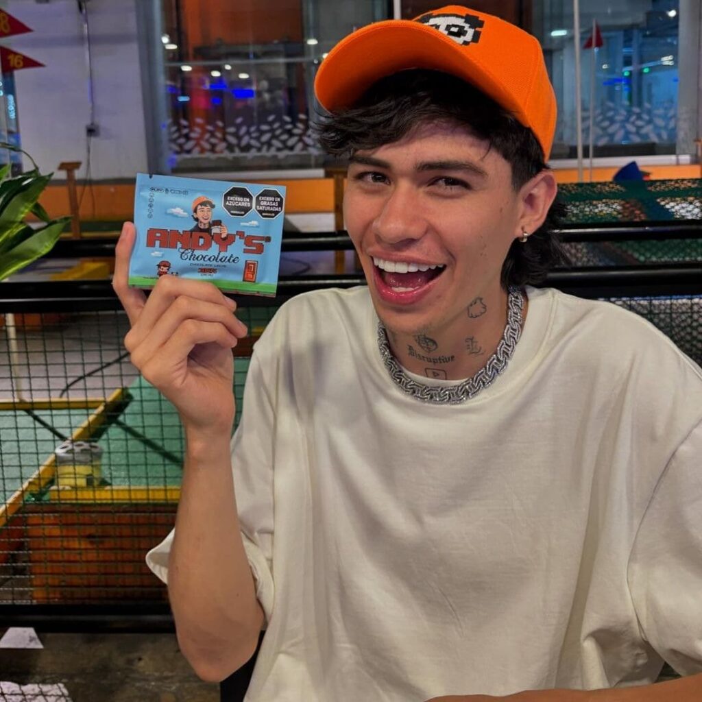 Andy, influencer de niños, lanzó su propia marca de chocolates ...