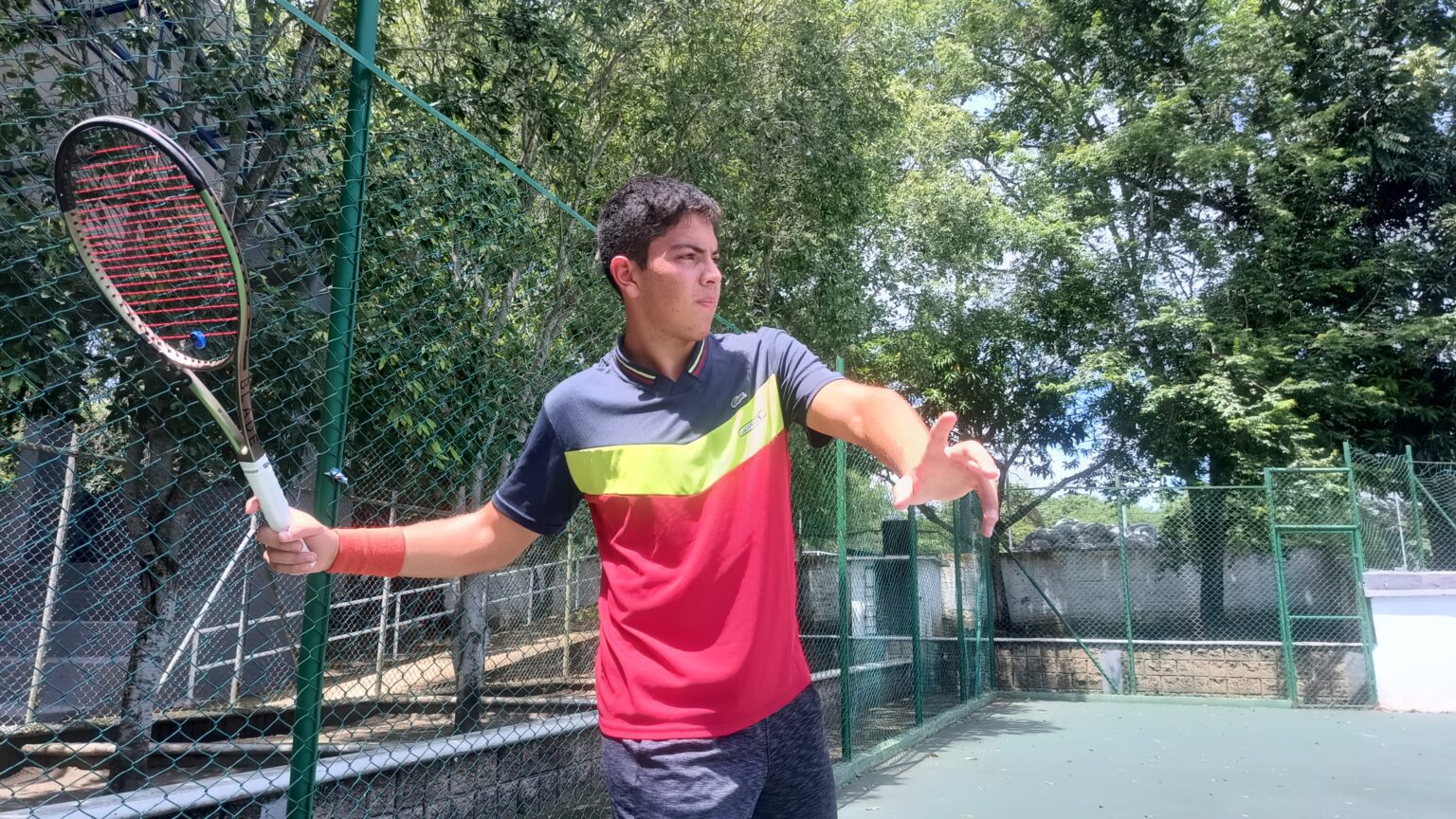 Tenista sucreño Emilio Ramírez se va becado a EE. UU. - Korraleja.co